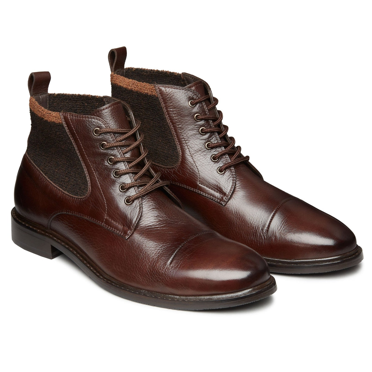 Botines de piel con agujetas, y elásticos laterales para hombre – Jean ...